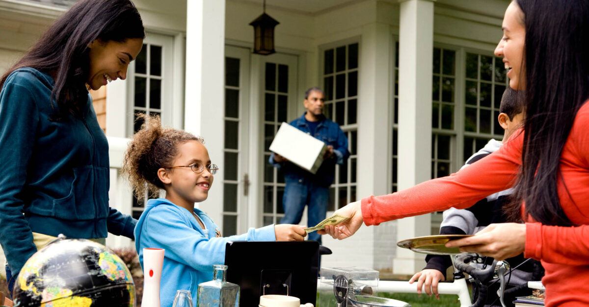 How to Host a Profitable Yard Sale - Good to Be Home