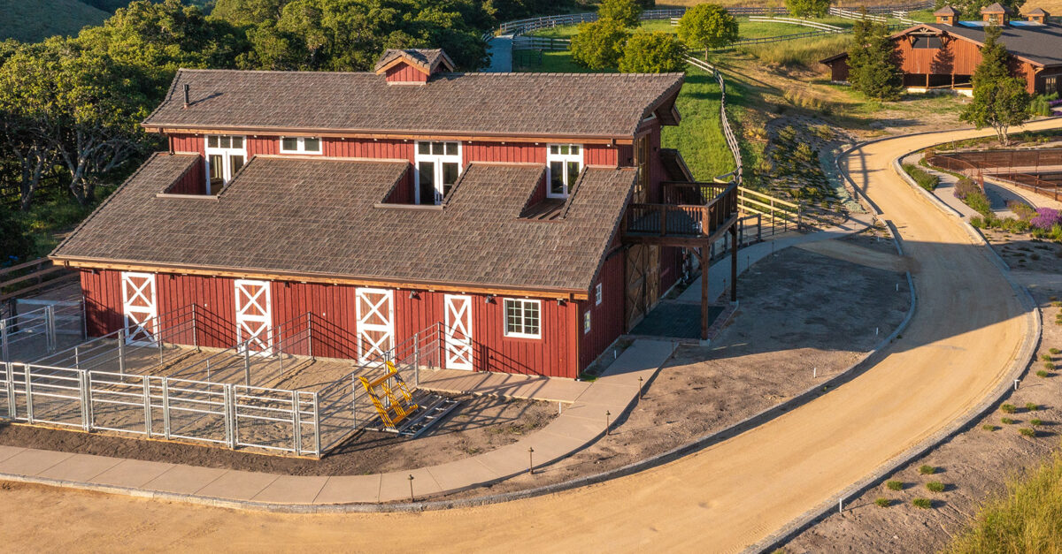 Top-Notch Timber Structures - Good to Be Home